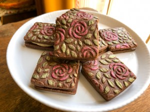 THE MANY FACES OF THE OREO COOKIE – For the Love of Cookies