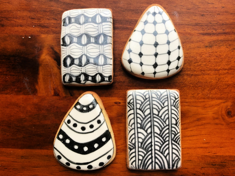 ZENTANGLE COOKIES: TANGLED UP IN ZEN – For the Love of Cookies