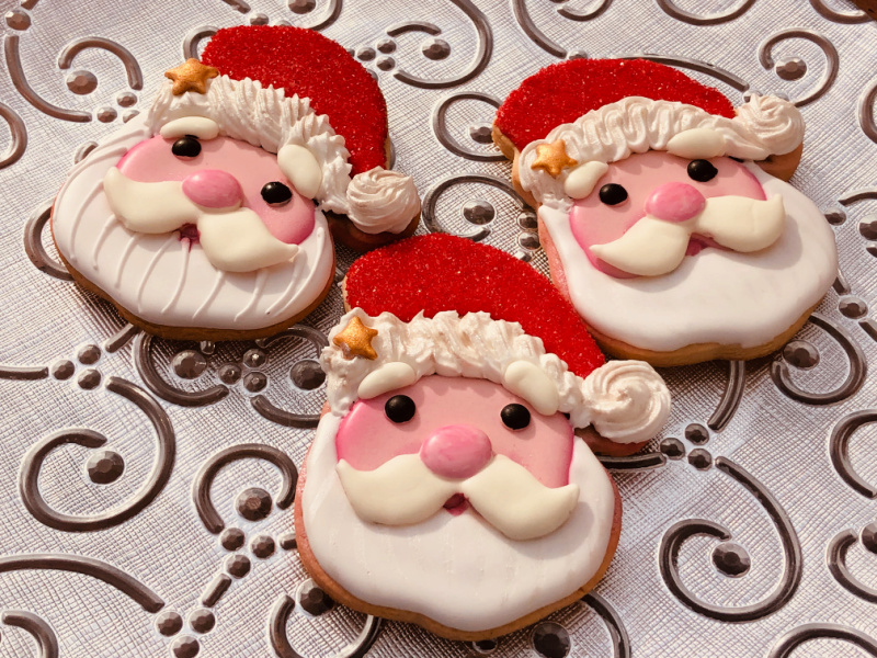 SANTA CLAUS IS COMING TO TOWN! – For the Love of Cookies