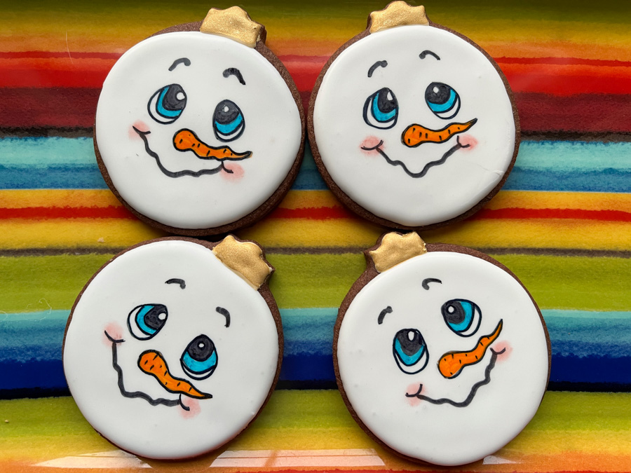 THE MANY FACES OF FACES – For the Love of Cookies