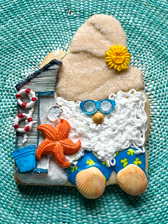 AMY’S GNOME AND FLORAL FOR THE MONTH OF JUNE – For the Love of Cookies